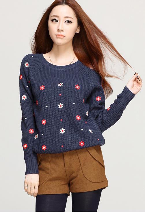 Cute Women Flower Pattern Long Sleeved Sweater Student Sweater on Luulla