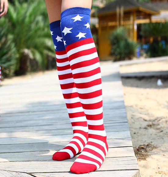 Striped And Star Thigh High Socks on Luulla